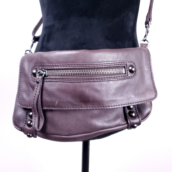 Linea Pelle | Bags | Linea Pelle Dylan Brown Leather Small Crossbody ...